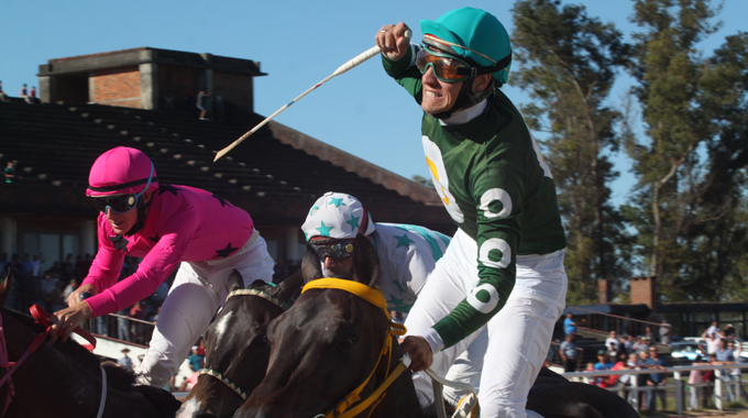 Family Cacho se quedó con el clásico en San Félix – Diario El Telégrafo