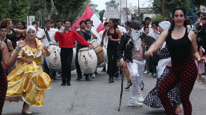 A todo ritmo celebraron el Día Nacional del Candombe – Diario El Telégrafo