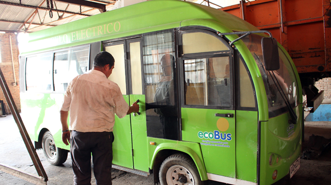 El ecobús espera su puesta en circulación – Diario El Telégrafo