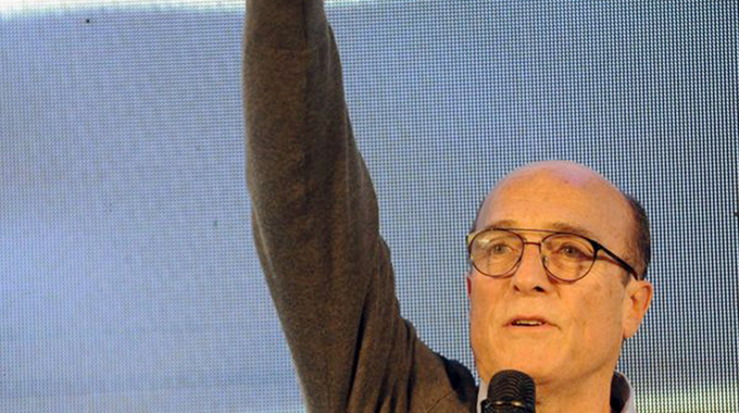 Sin sobresaltos, Daniel Martínez ganó la candidatura presidencial del ...