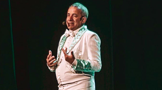 Robert Capote: risas en domingo – Diario El Telégrafo