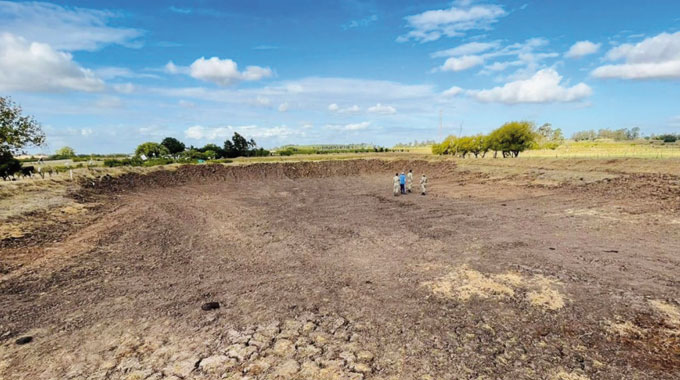 Plantean en la junta compra de máquinas poceras para todos los ...