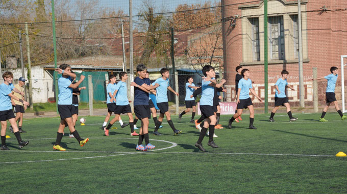 La selección Sub 14 continúa su preparación – Diario El Telégrafo