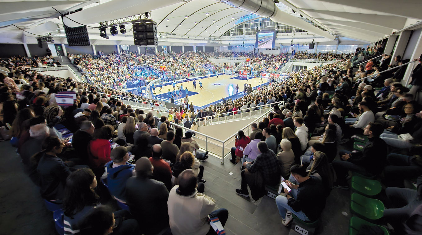 Inauguraron remodelación del Estadio 8 de Junio, un “coloso”, un ...