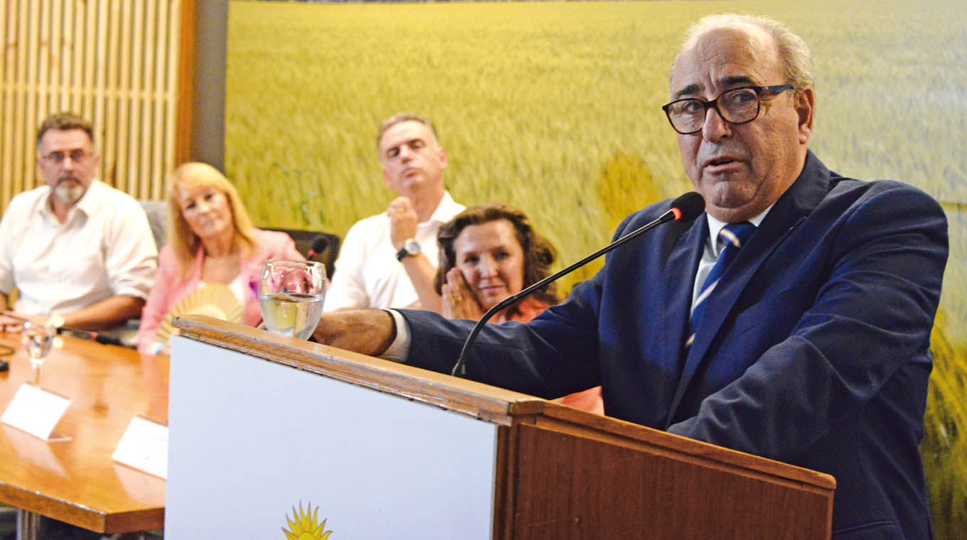 Fratti anunció plan para erradicar la garrapata y políticas ...