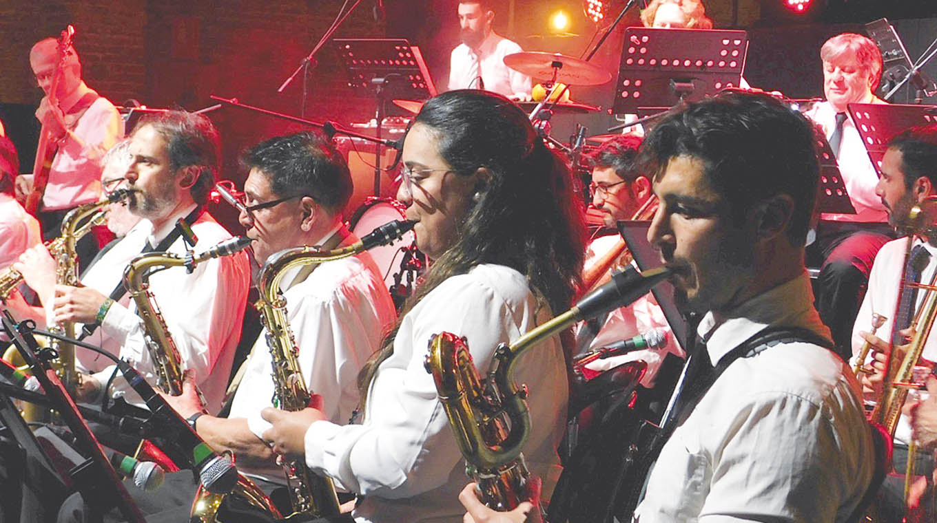 Esta noche, concierto de la Banda “José Debali” en el Florencio ...